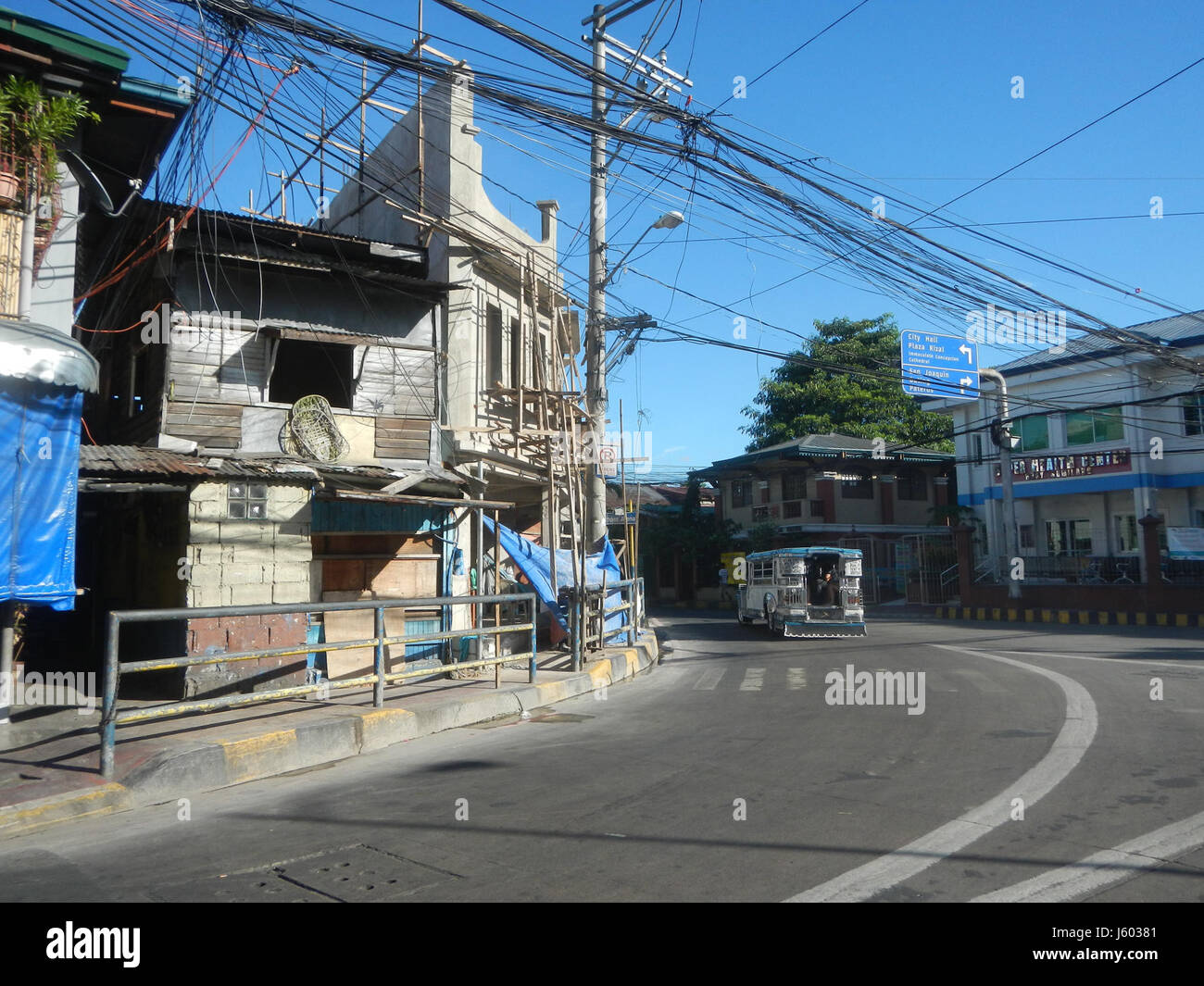 The Santa Rosa Bridge connects key locations in Pasig City, including ...