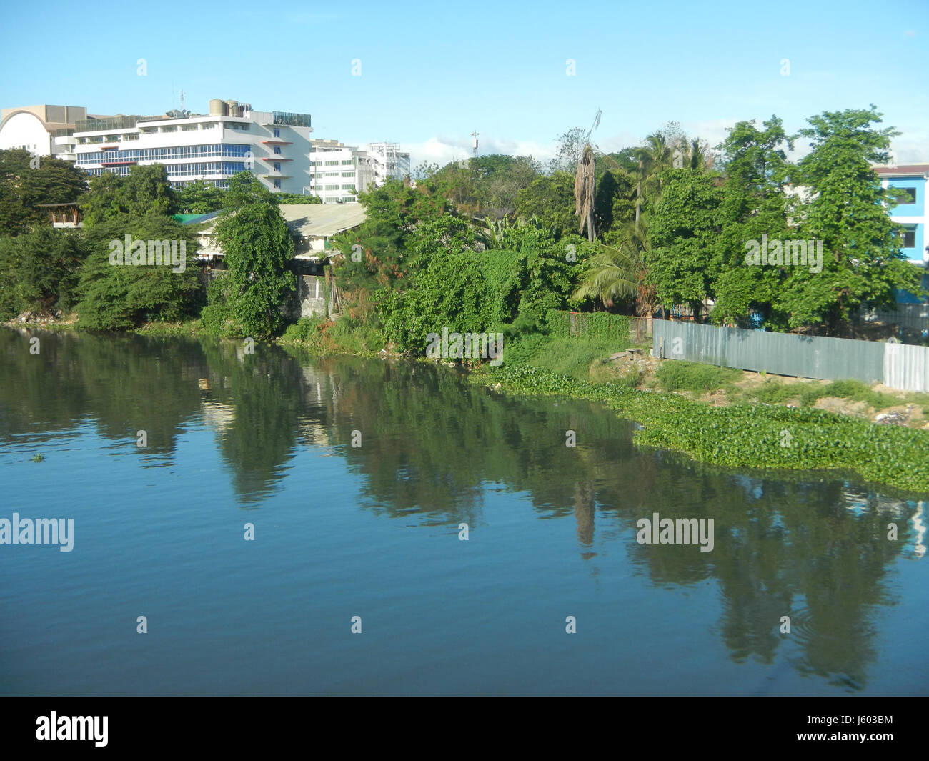 03668 Santa Rosa Bridge Bagong Ilog River Pasig City 03 Stock Photo - Alamy