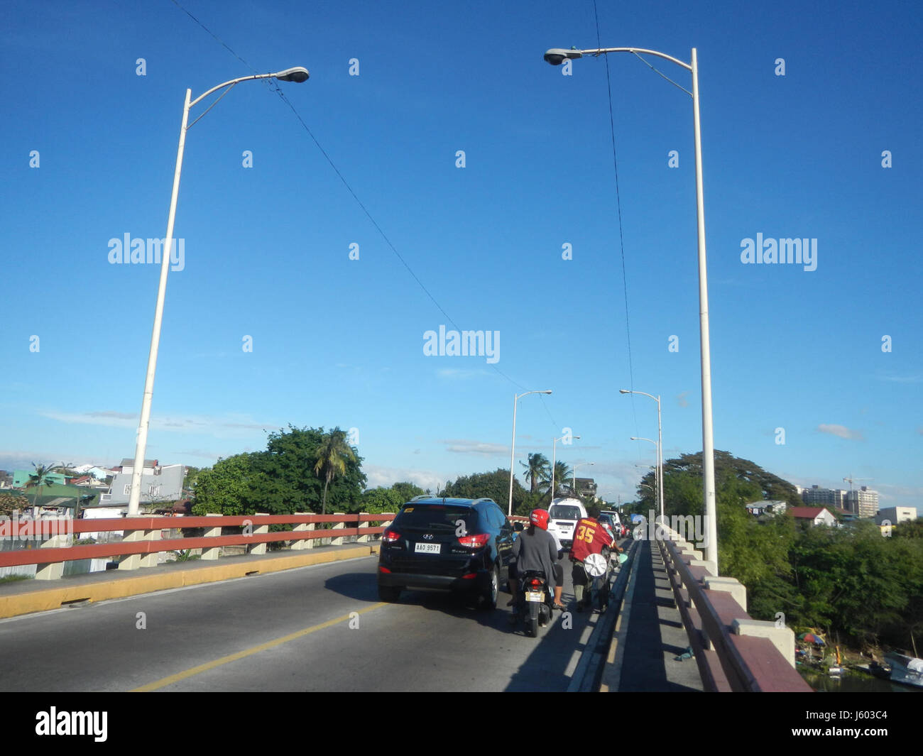 03668 Santa Rosa Bridge Bagong Ilog River Pasig City 15 Stock Photo - Alamy