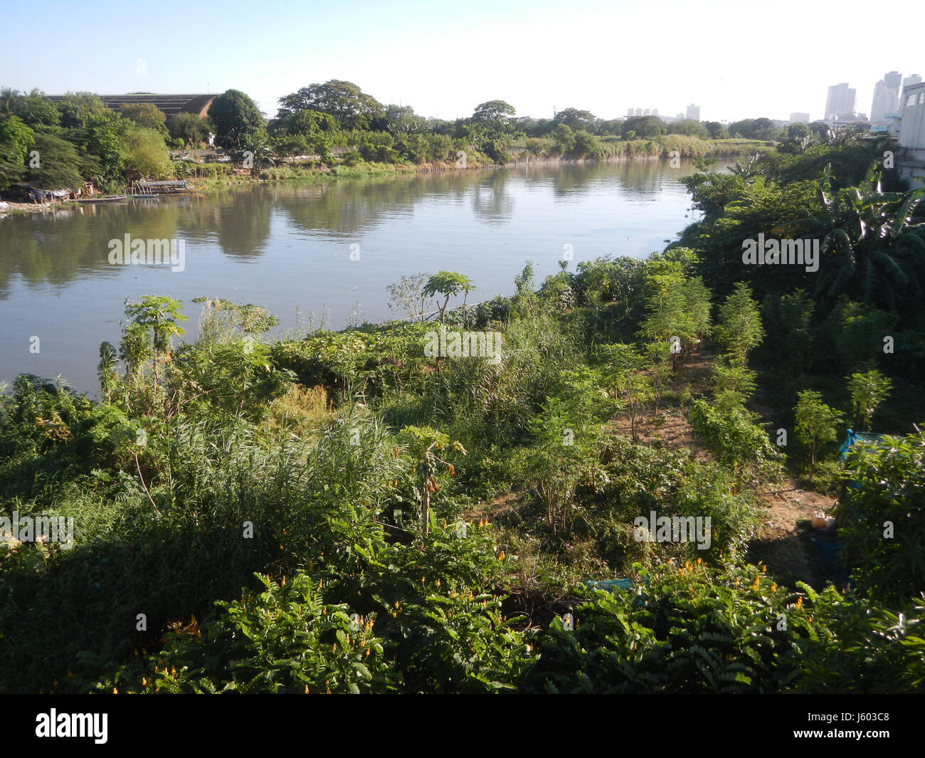 03668 Santa Rosa Bridge Bagong Ilog River Pasig City 19 Stock Photo - Alamy