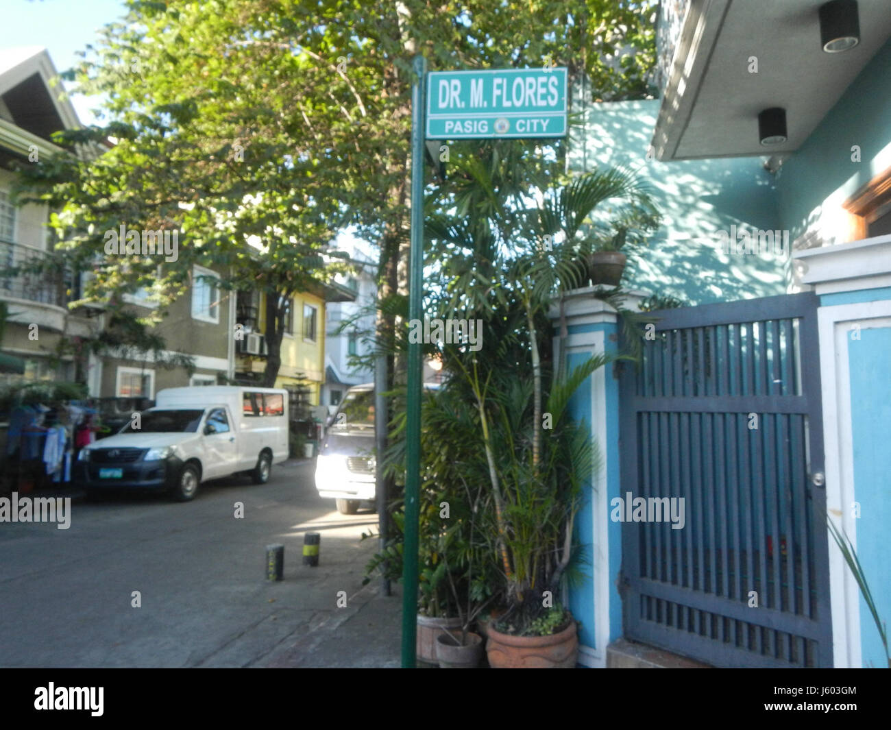 This entry describes Avis Street in Bagong Ilog, Pasig City, a ...