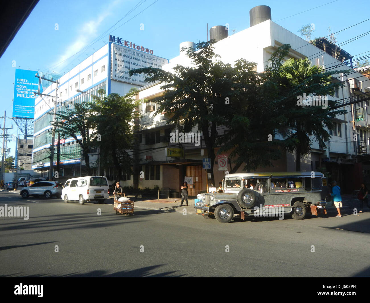 Santa Rosa de Lima Church and its adjacent school in Bagong Ilog, Pasig ...