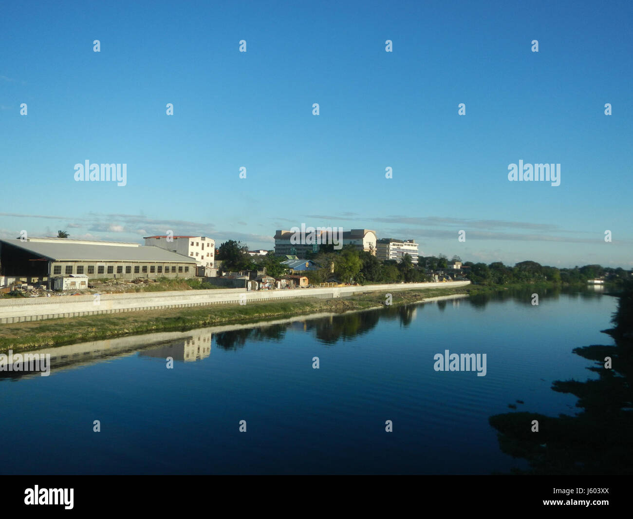 The Vargas Bridge, located in Kapasigan, Bagong Ilog, Pasig Boulevard ...