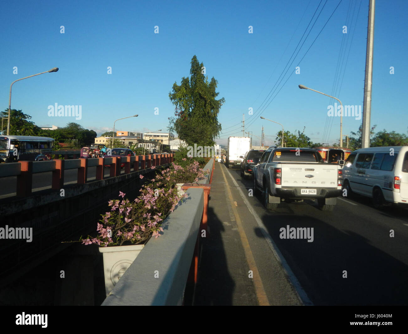 Photograph of Vargas Bridge over the Pasig River, connecting different ...
