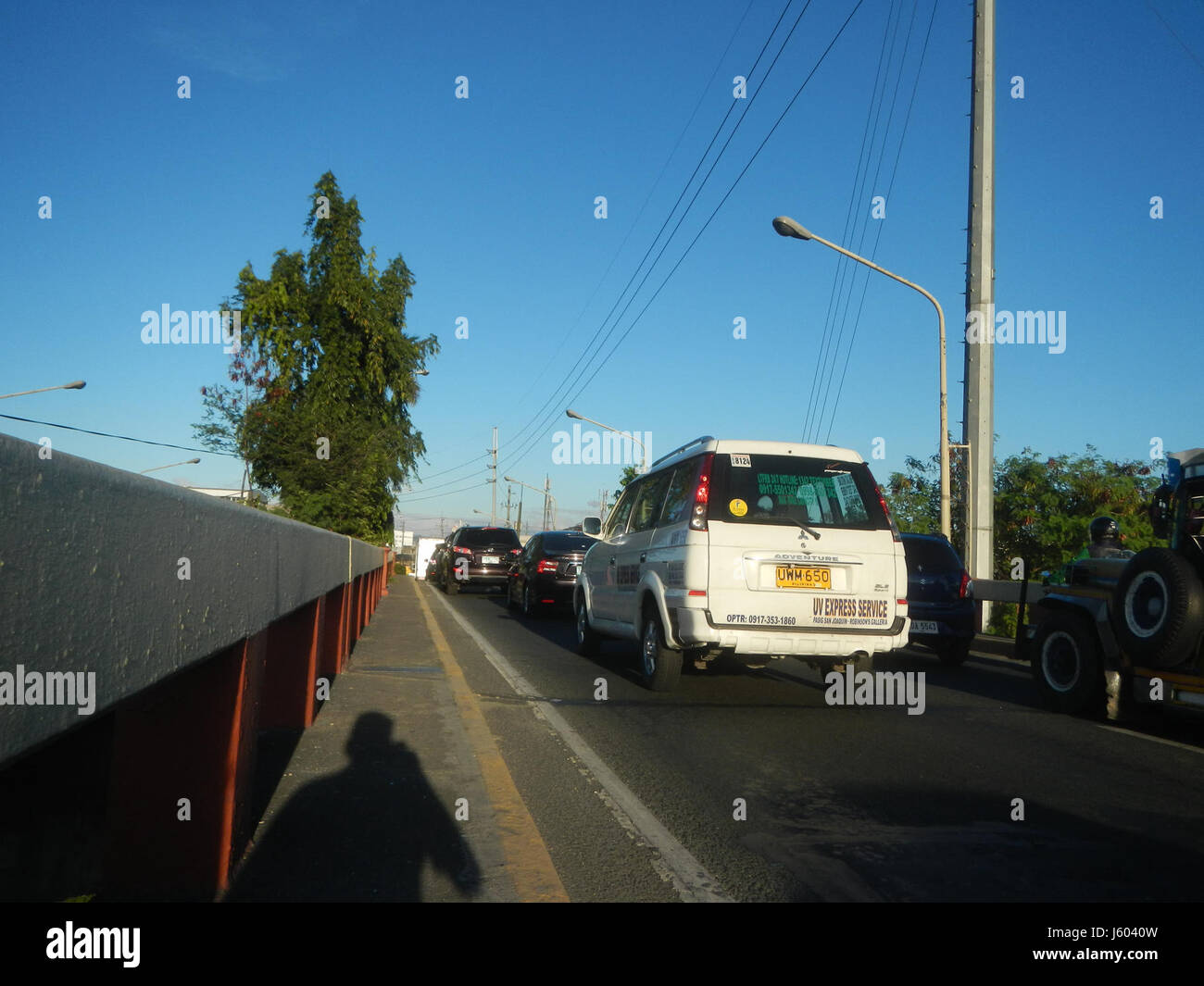 The Vargas Bridge spans the Pasig River in Metro Manila, Philippines ...