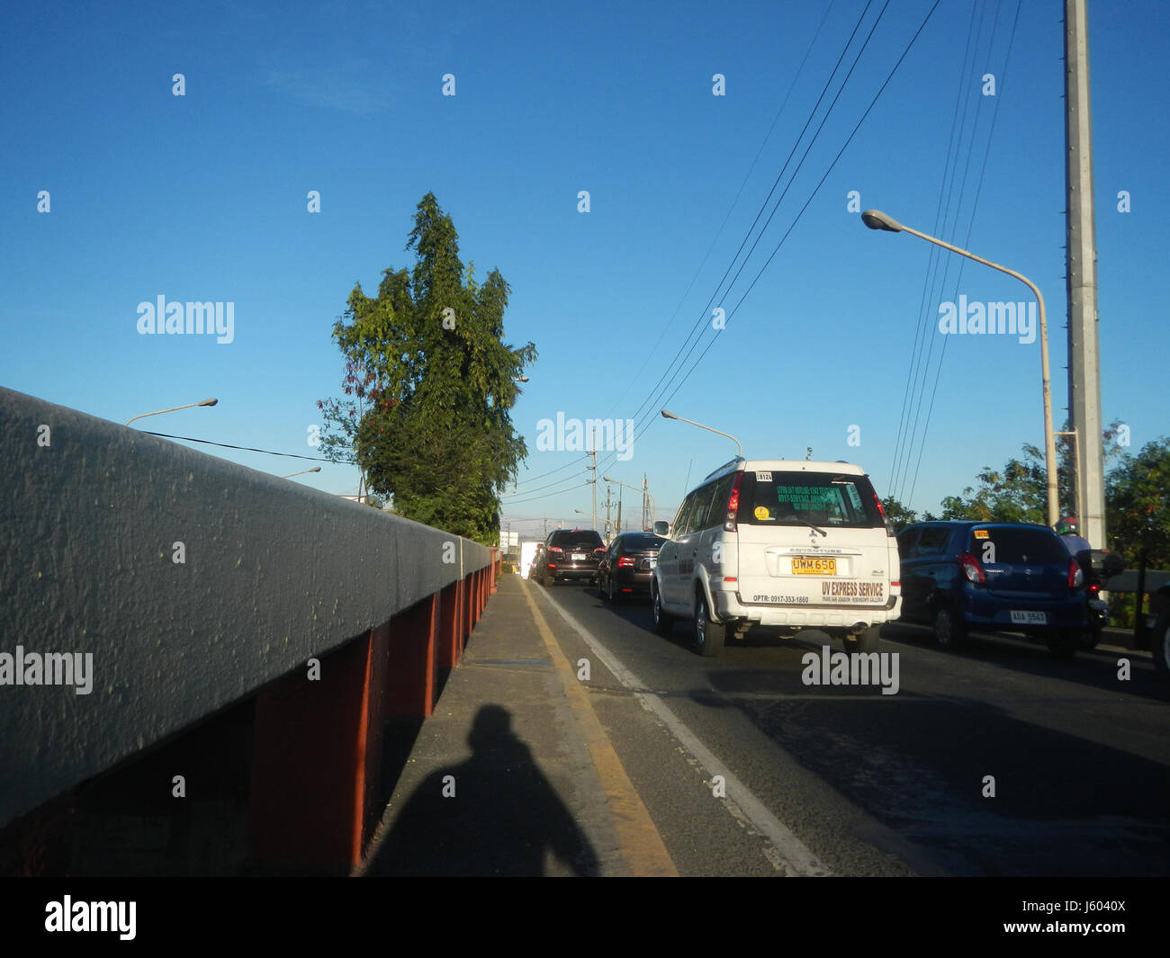 The Vargas Bridge is a bridge spanning the Pasig River in Metro Manila ...