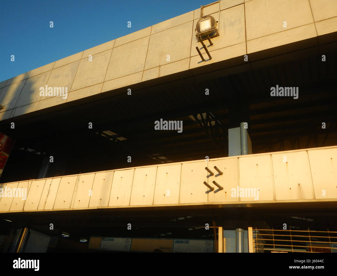 04190 Pasig City Hall Compound Revolving Tower Mega Market Parking 27 ...