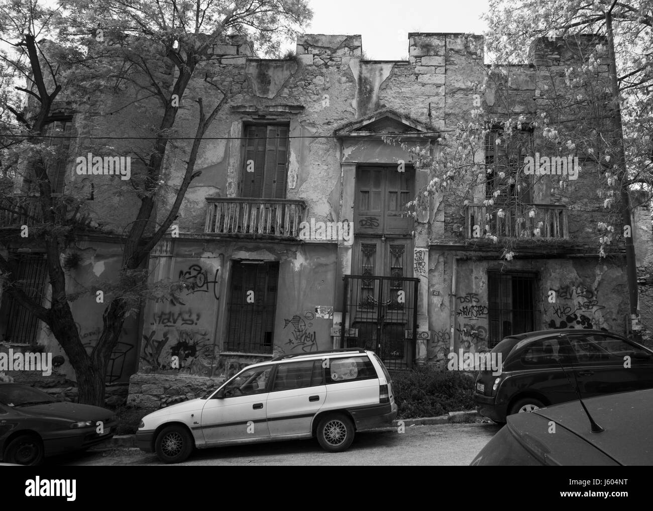 Athens house hi-res stock photography and images - Alamy