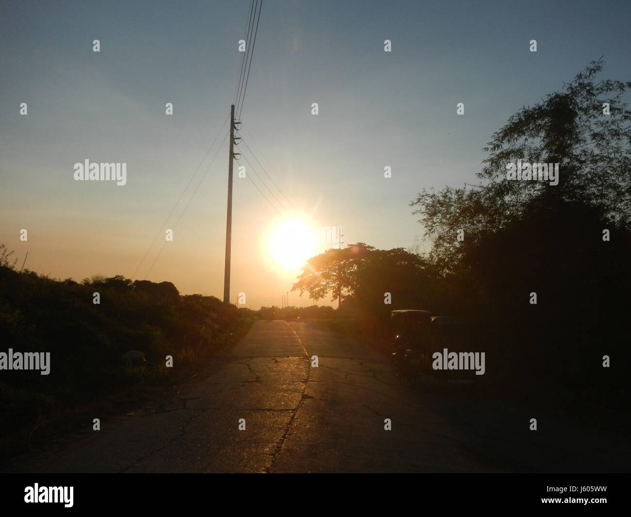 The San Rafael Municipal Roads and Chapel in Ildefonso, Bulacan, serve ...