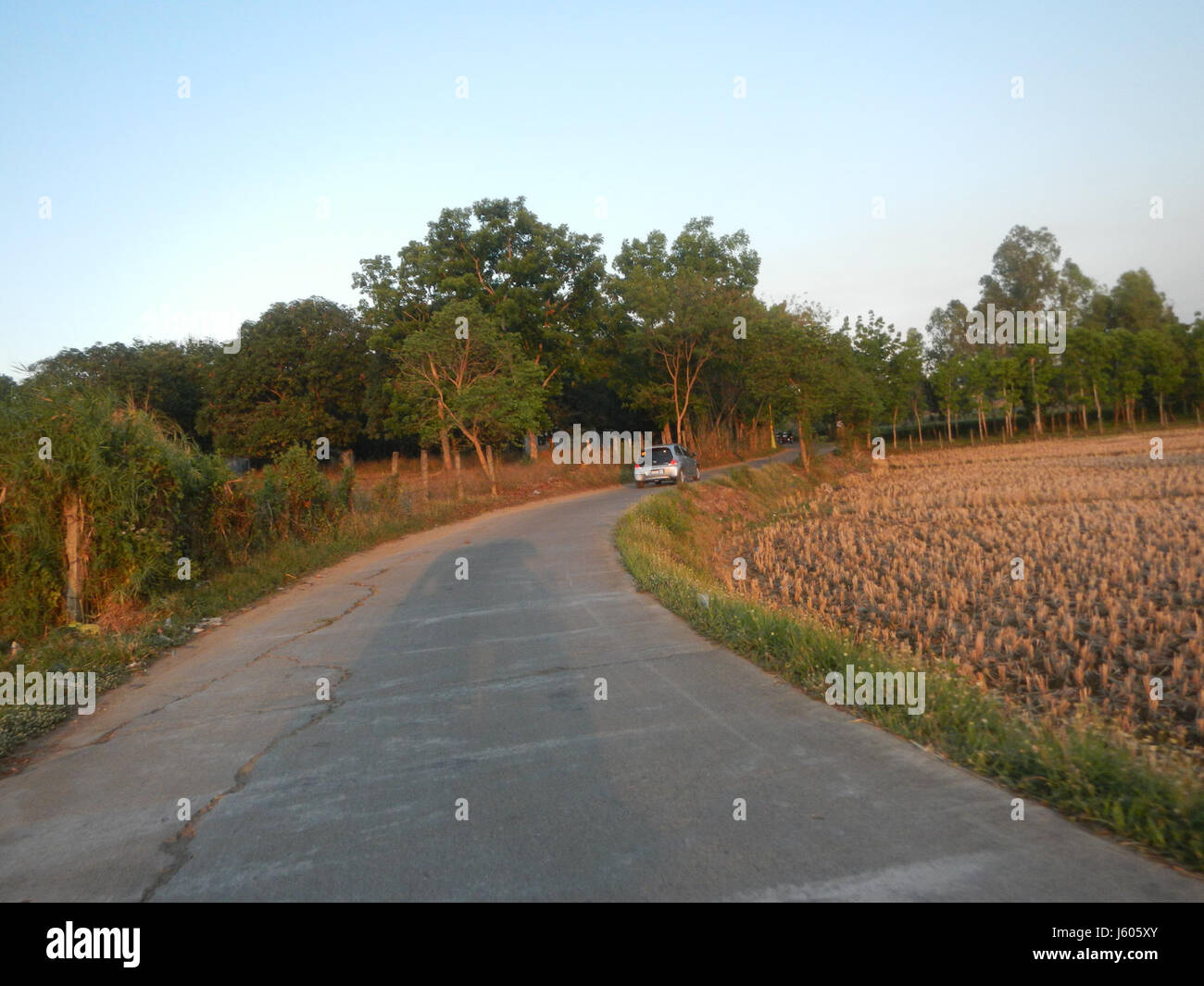 A view of San Rafael Ildefonso Bulacan, depicting municipal roads ...