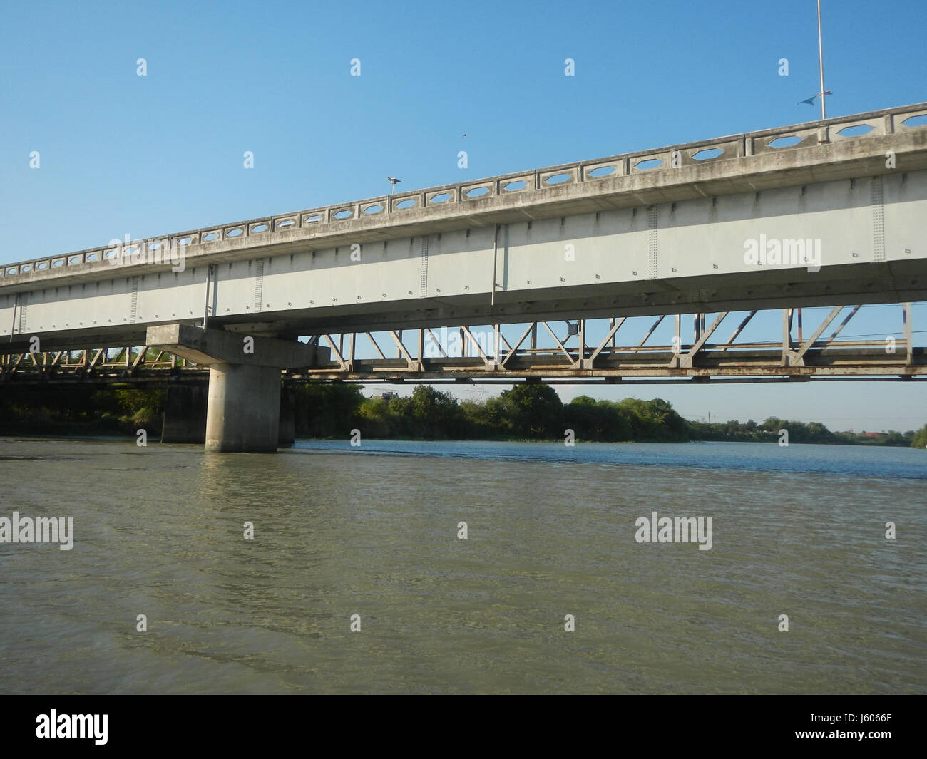 This title refers to the Old and New Sulipan Apalit Bridges in the ...