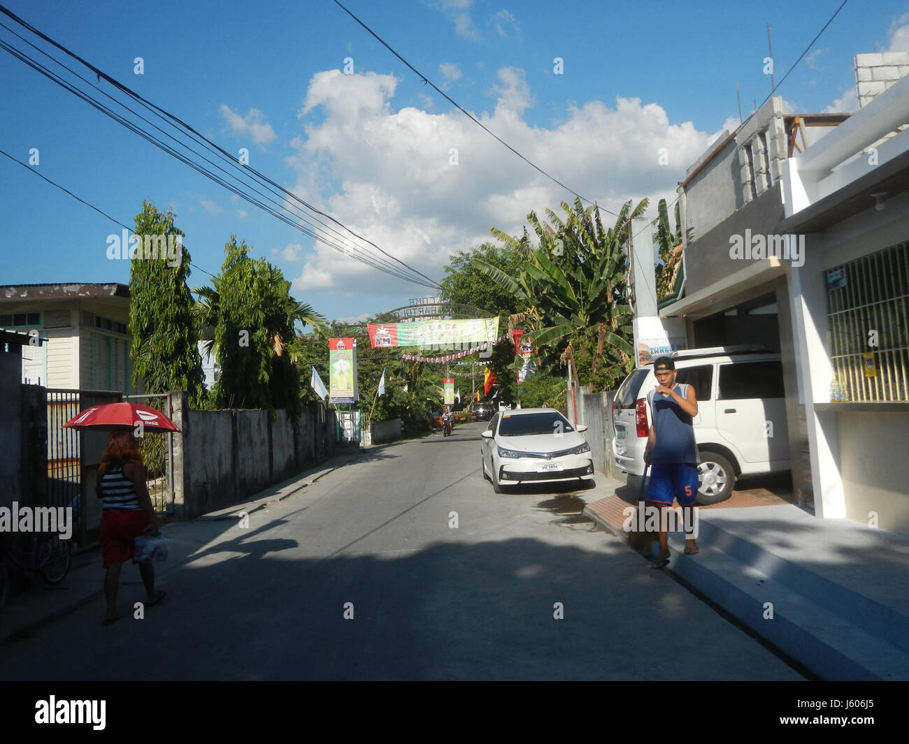 This reference indicates a location along MacArthur Highway in Santo ...