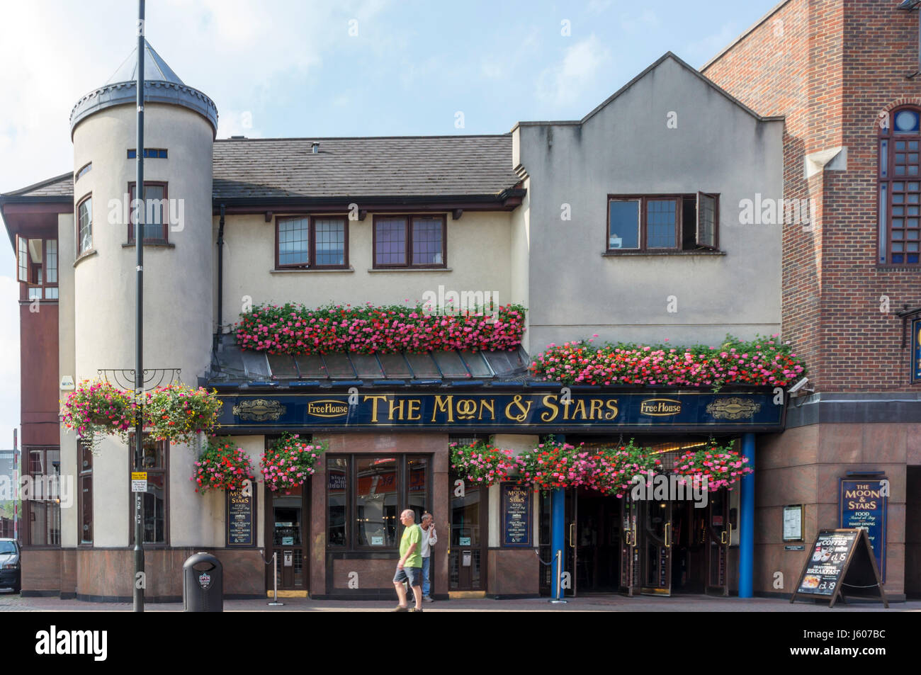 Penge high street hi-res stock photography and images - Alamy