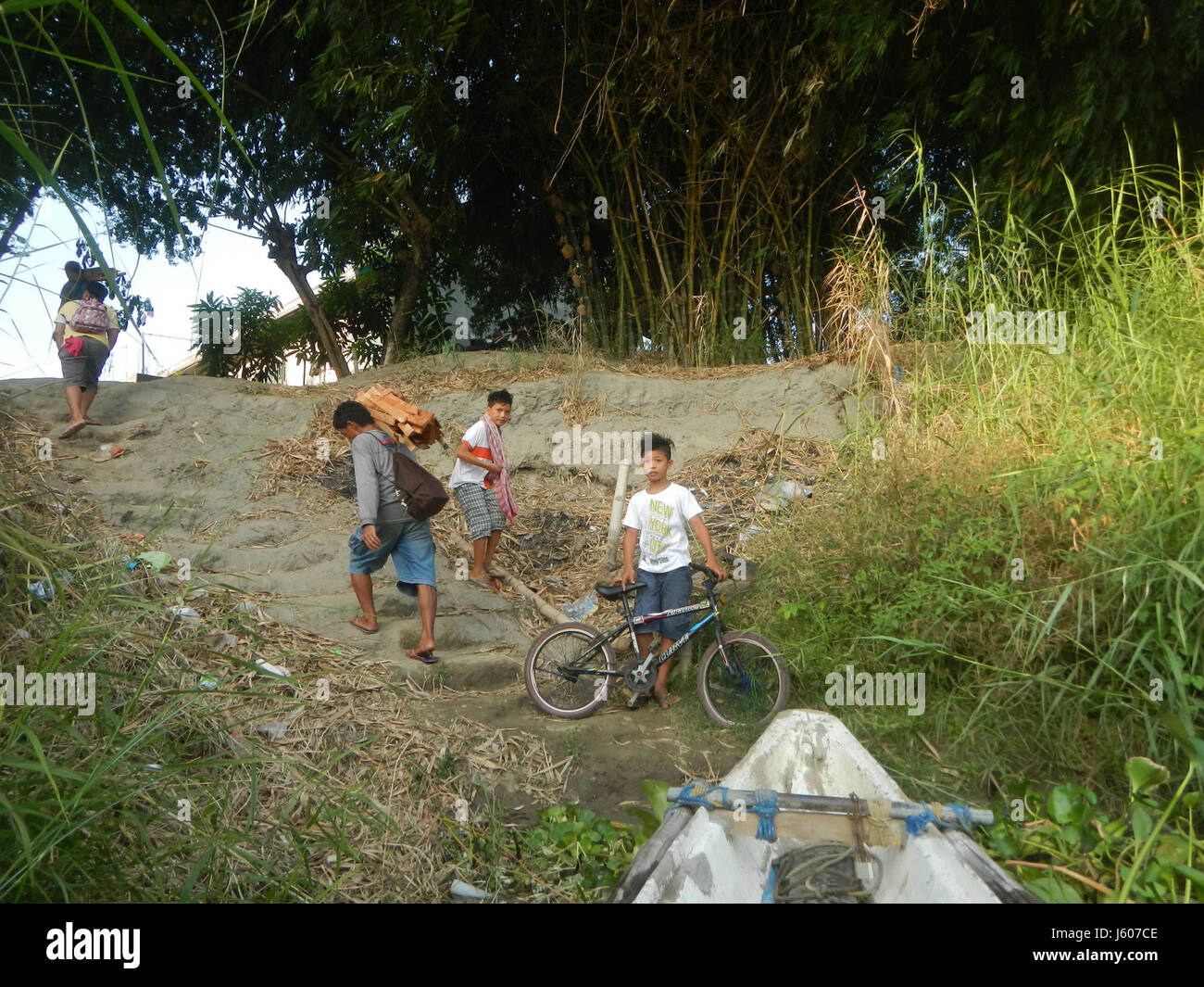 01094 San Juan Santa Cruz Pambilog San Luis, Pampanga River Districts ...