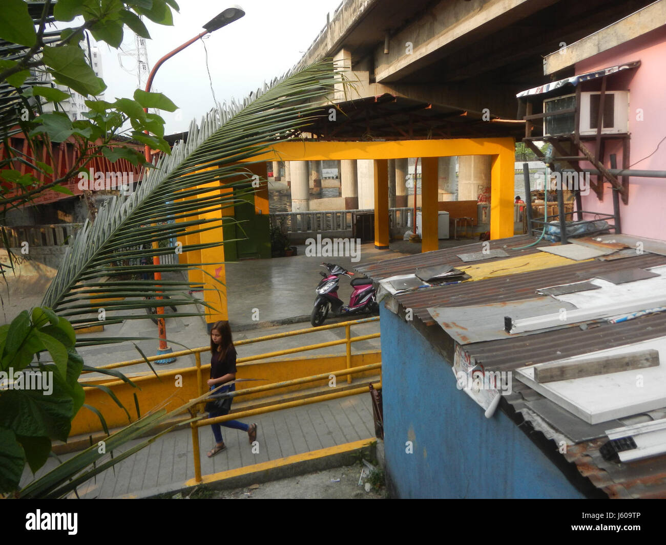 01708 Santa Mesa PNR Station Pandacan Railway tracks Bridges Manila 32 ...