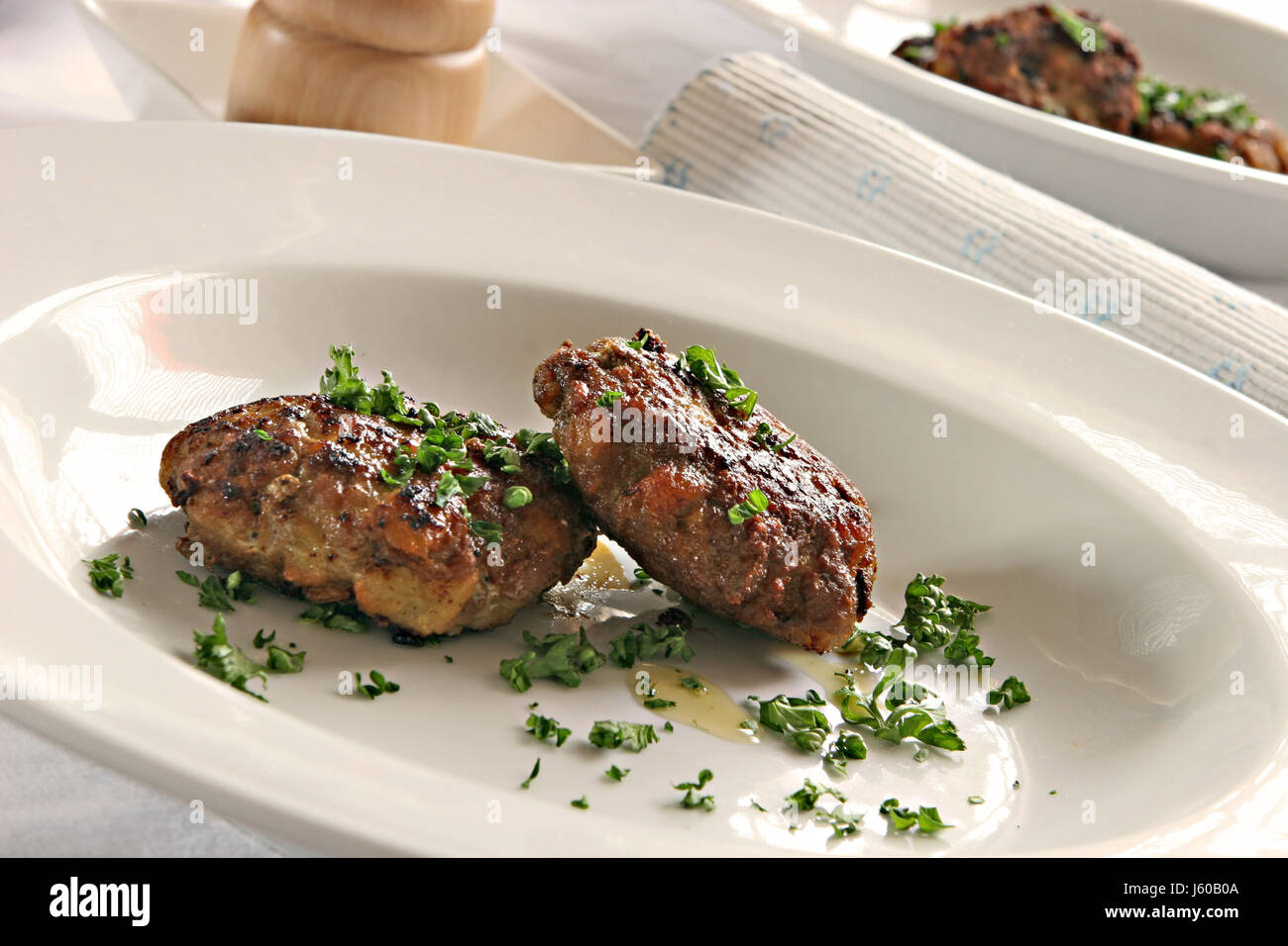 Plain burger plate hi-res stock photography and images - Alamy