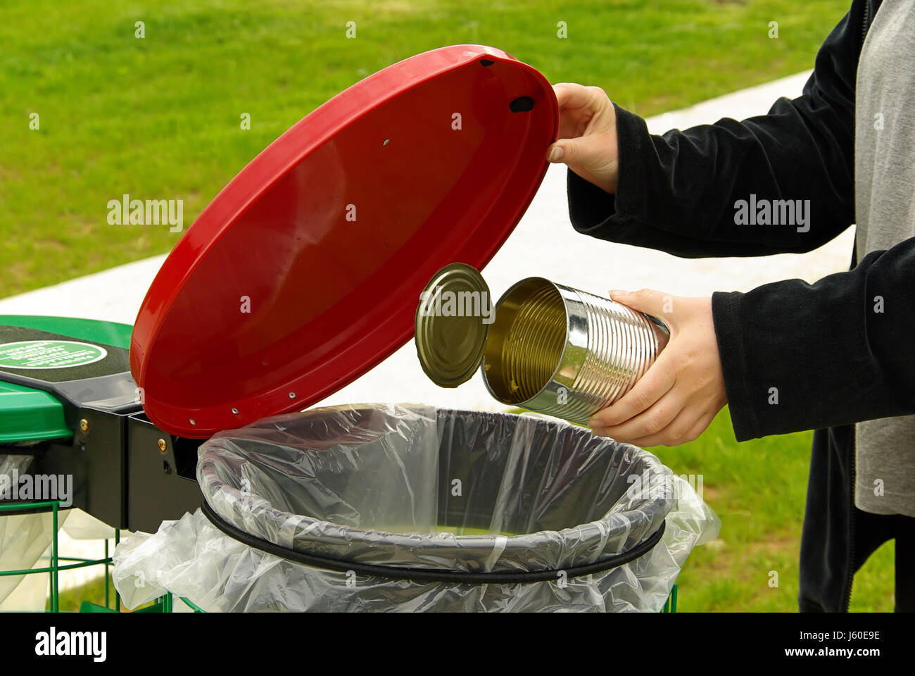 hand trash garbage can mull refuse wastepaper basket dustbin woman hand ...