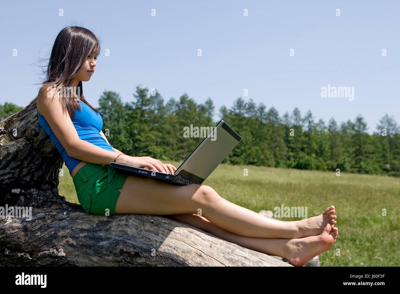 laptop notebook computers computer teenager girl girls laptop notebook ...