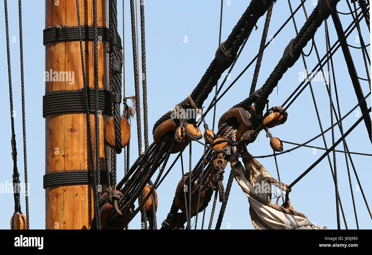 sail mast rigging ship block pulley rig sailing boat sailboat rowing ...