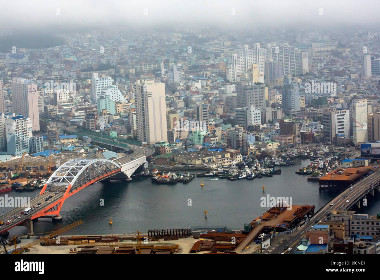 busan in smog Stock Photo - Alamy