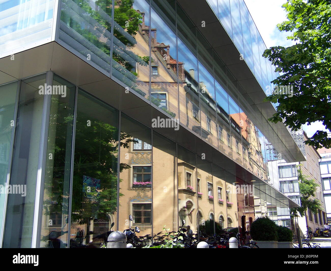 Hall and library hi-res stock photography and images - Alamy