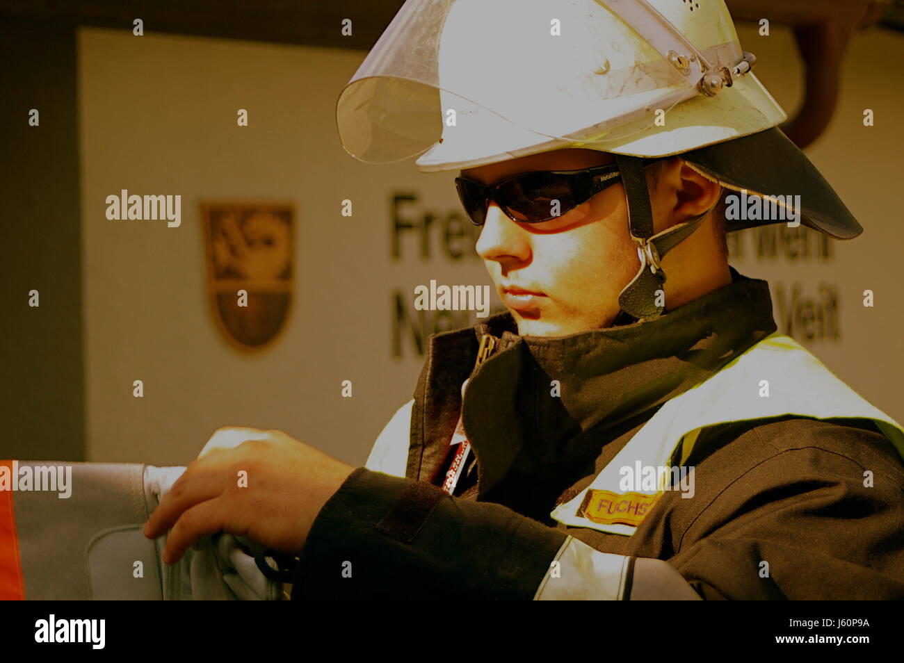 uniform fire brigade fireman volunteers volunteer man uniform fire ...