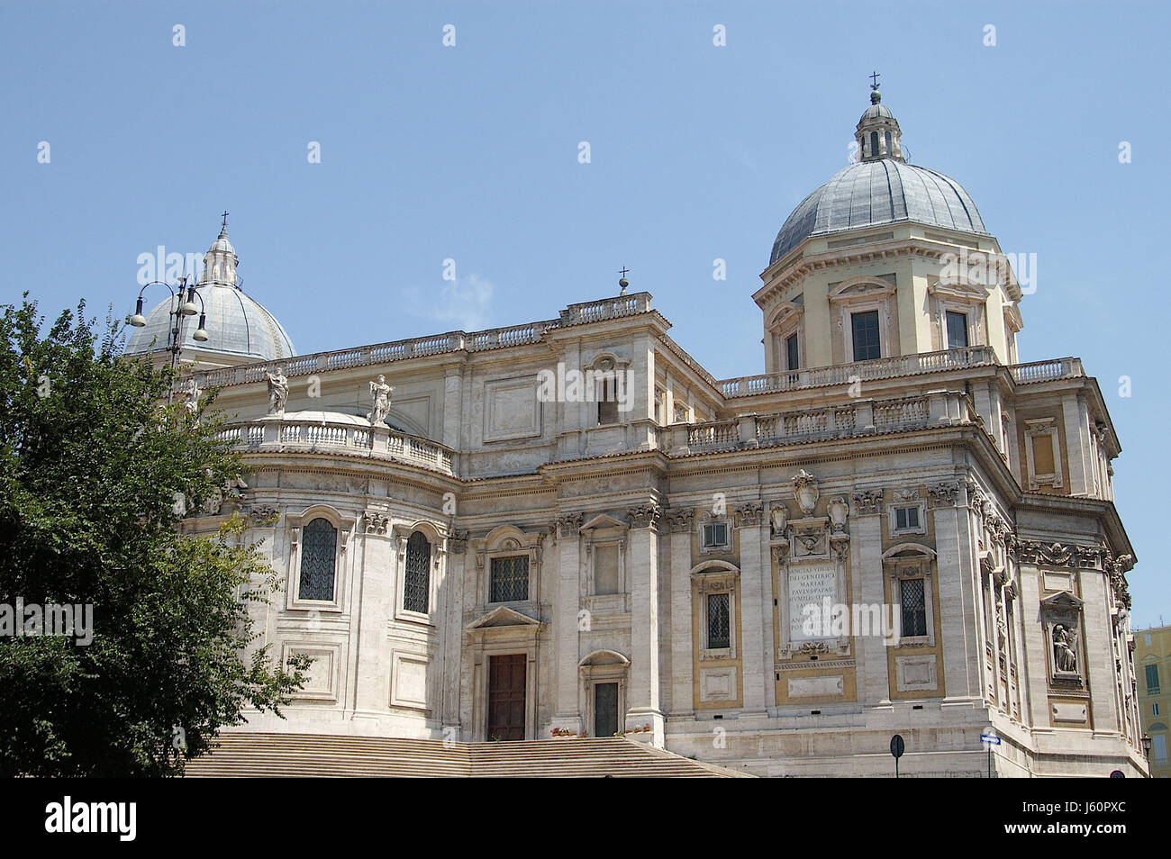 church Rome roma piazza italy buildings church dome sights sightseeing ...