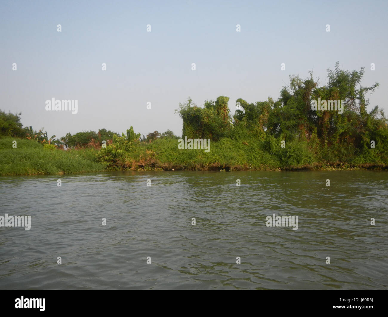02596 Masantol Pampanga River Districts villages Riverbanks 02 Stock ...