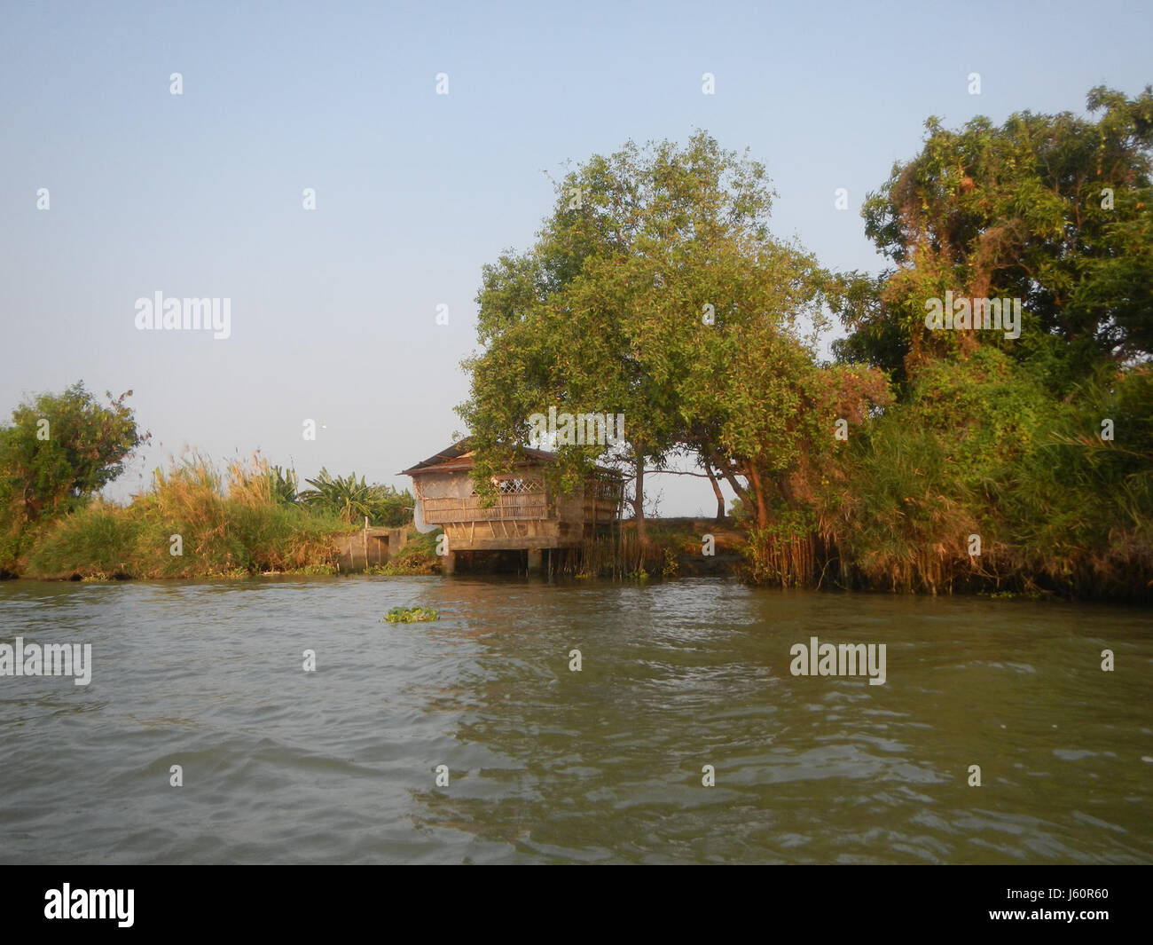 This map outlines the river districts and villages along the riverbanks ...