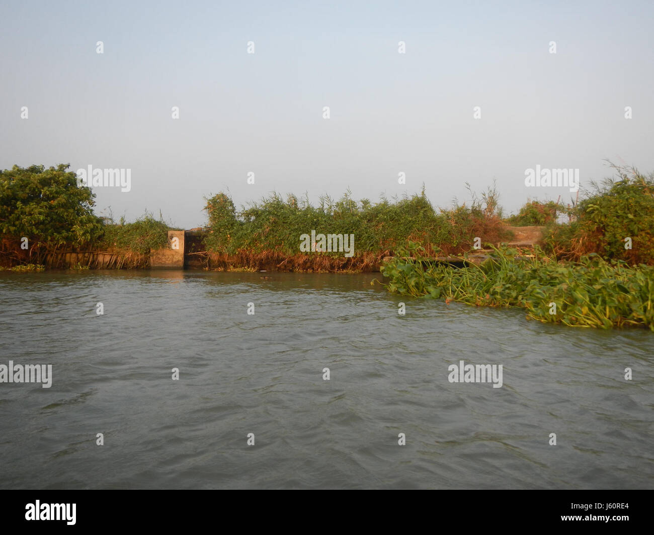 02998 Masantol Pampanga River Districts villages Riverbanks 40 Stock ...