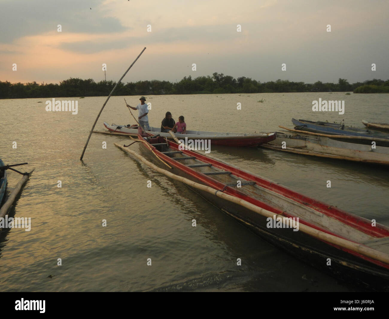 02998 Masantol Pampanga River Districts villages Riverbanks 08 Stock ...