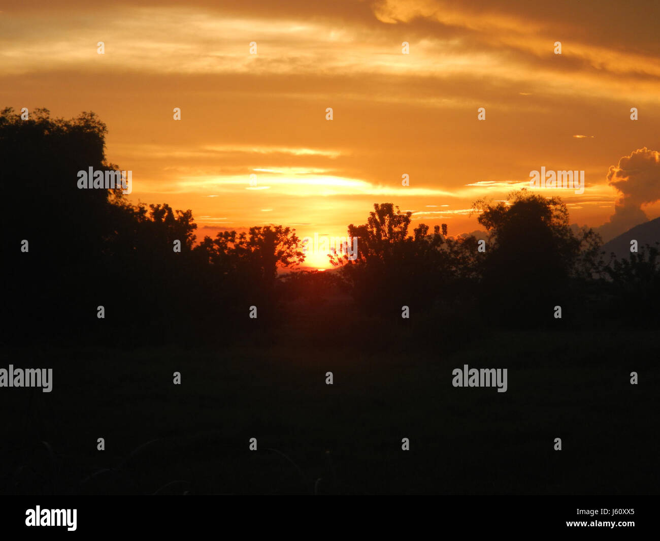 Mount arayat hi-res stock photography and images - Alamy