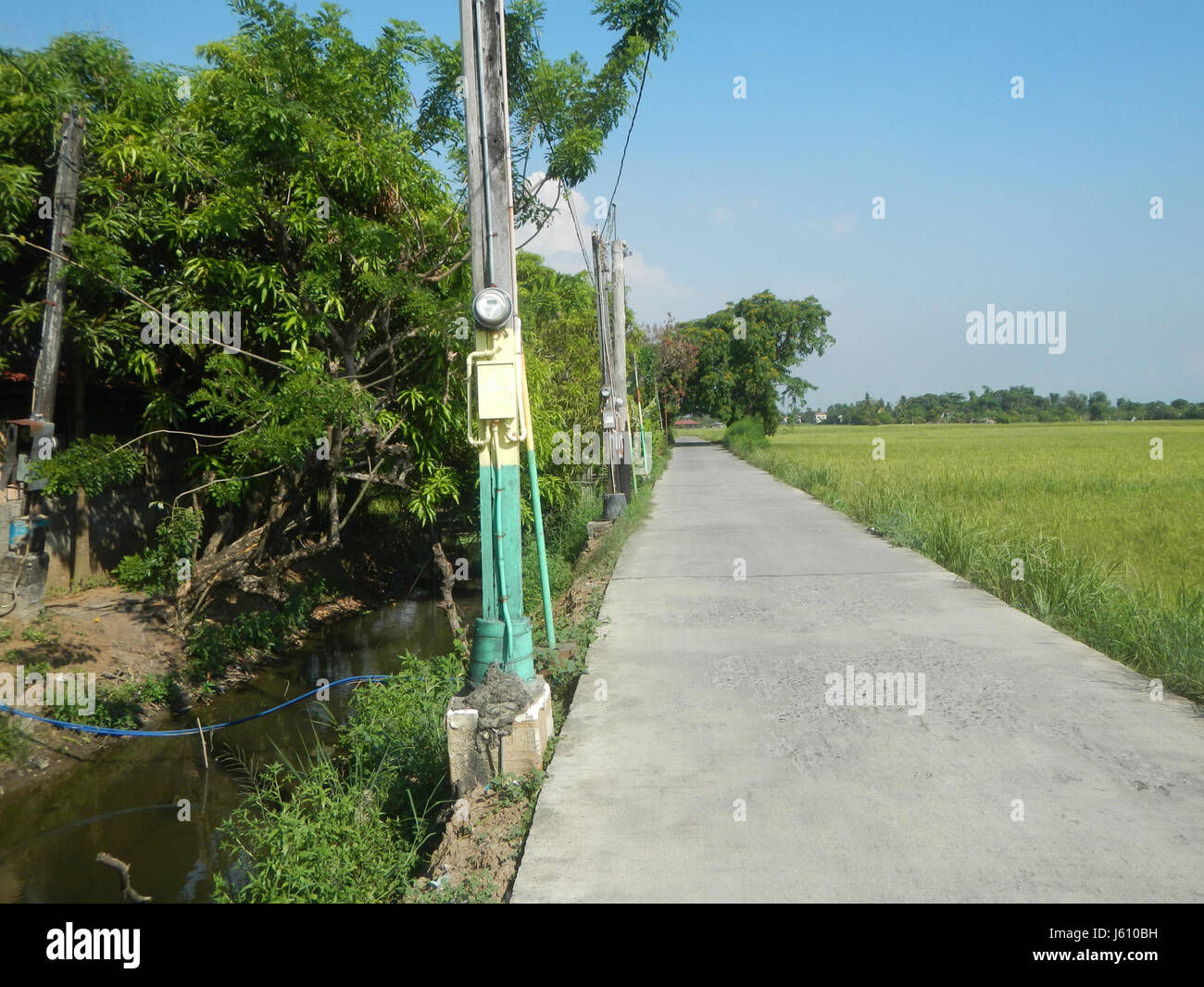 This image depicts Bulakan in Bulacan, showcasing key roads, the market ...