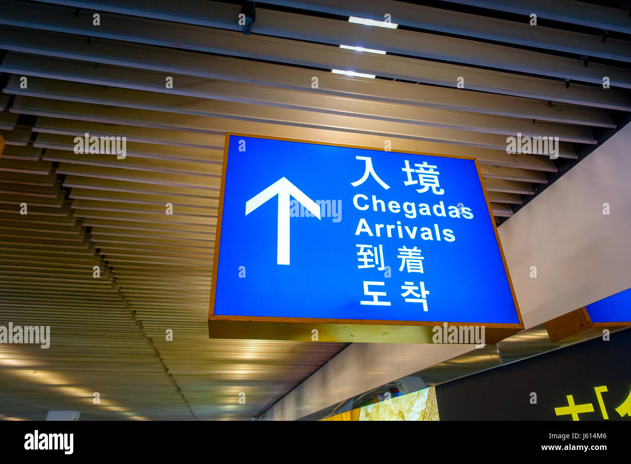 Airport Welcome Board Stock Photos & Airport Welcome Board Stock Images ...