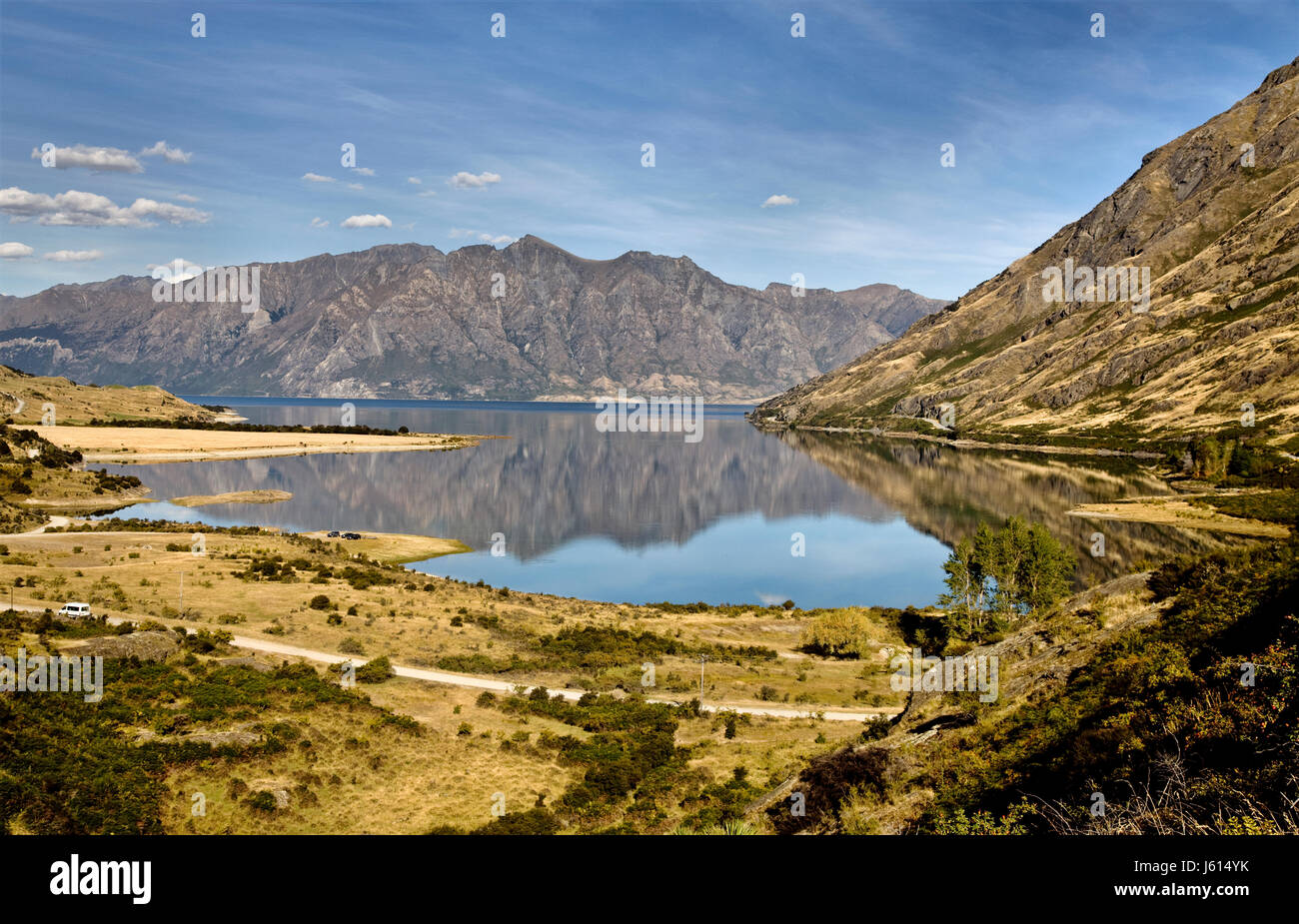 Lake Hawea New Zealand South Island Wanaka Stock Photo - Alamy