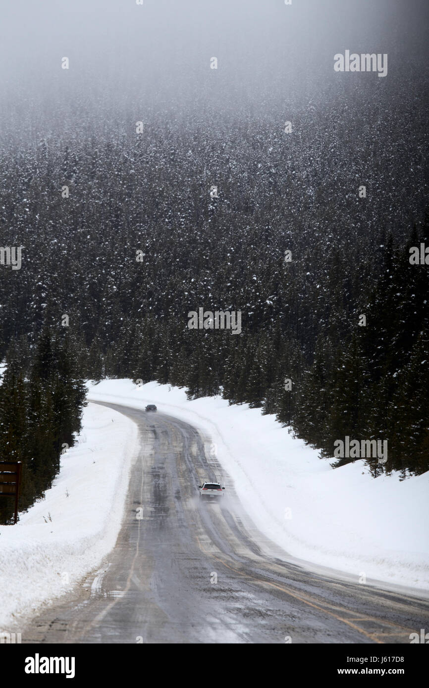 Snow Falling Mountains Road trans Canada Highway Stock Photo - Alamy