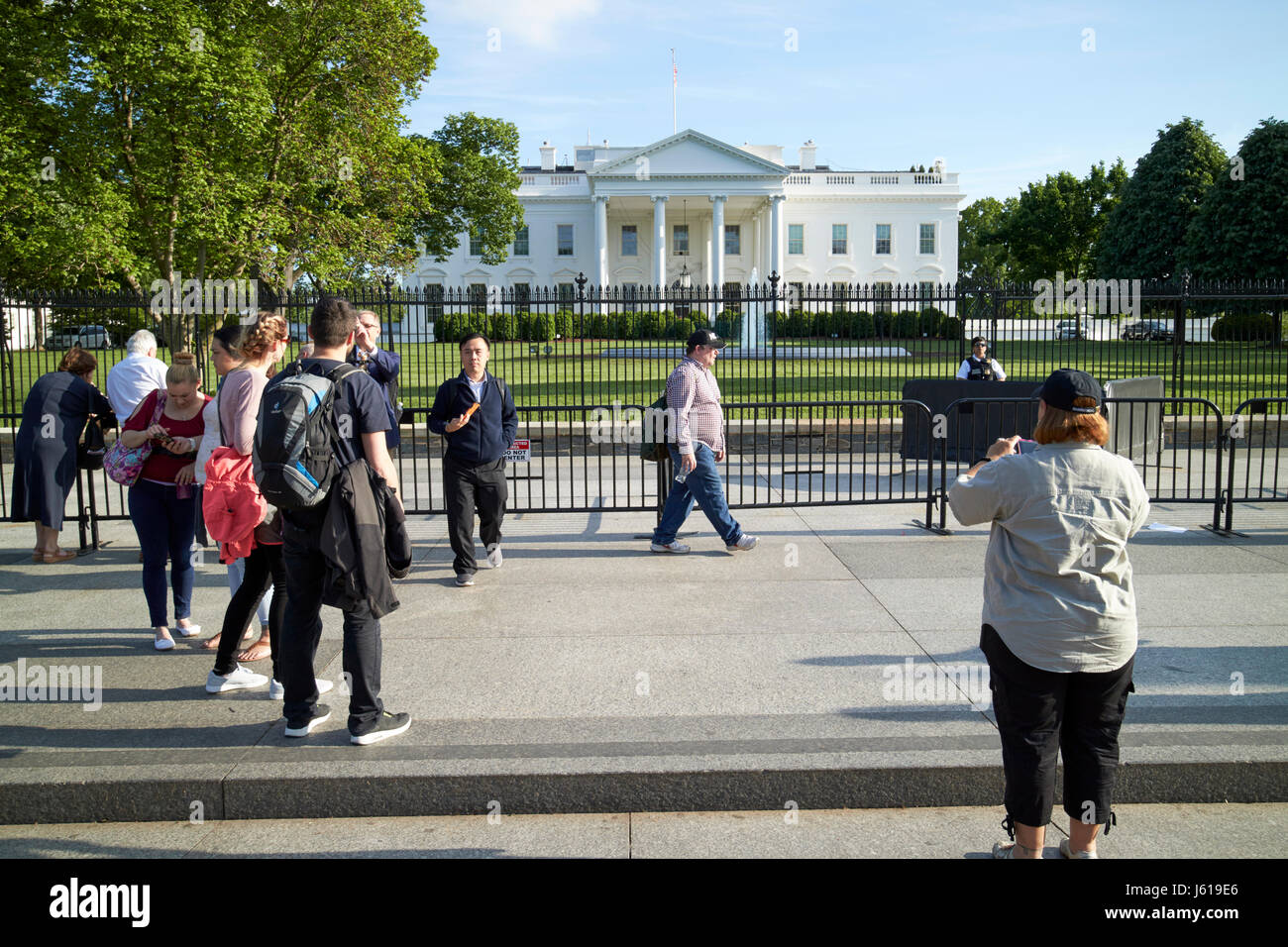 tourists outside the north facade from pennsylvania avenue the white ...