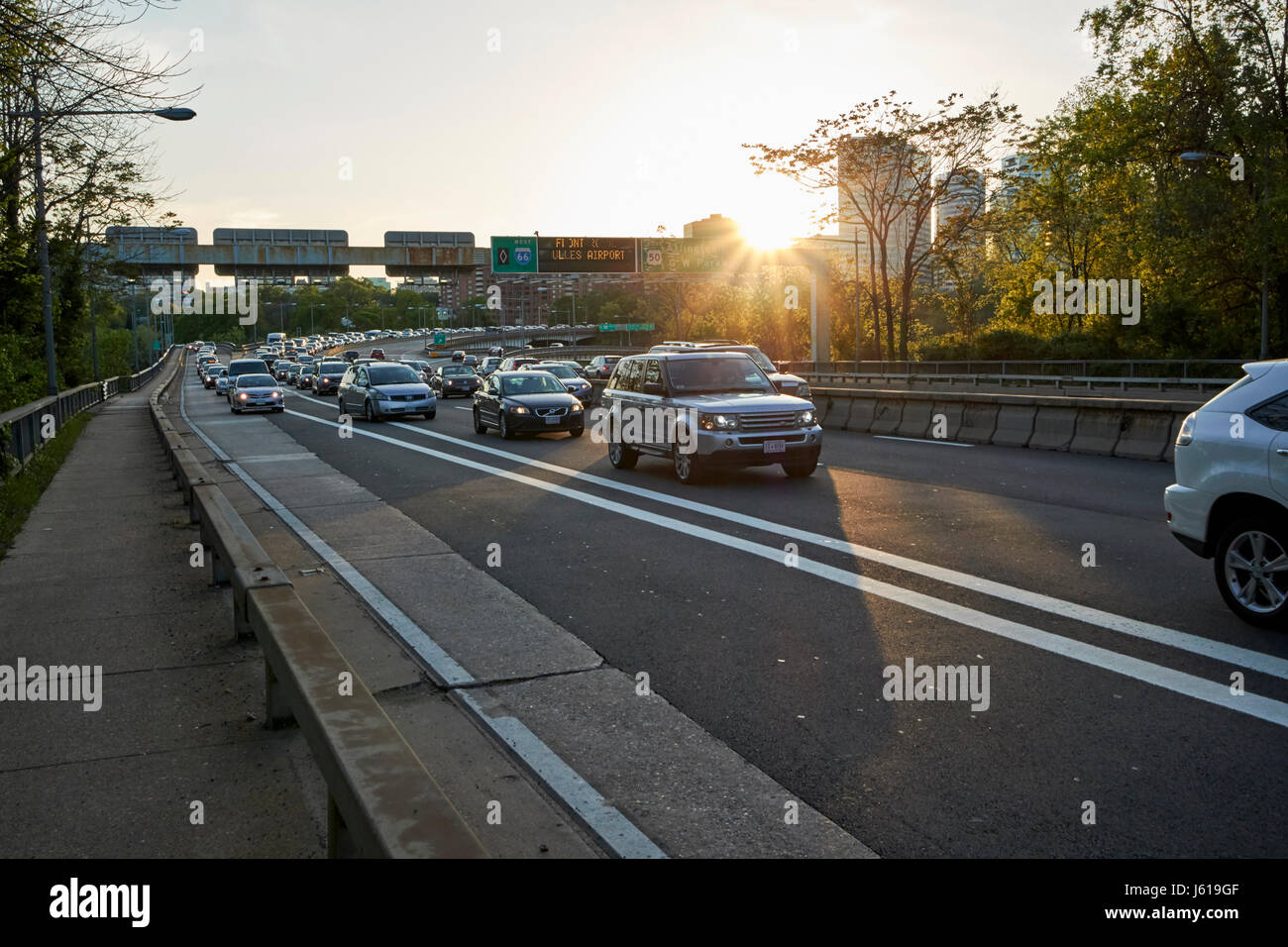 busy evening traffic on interstate 66 over the theodore roosevelt ...