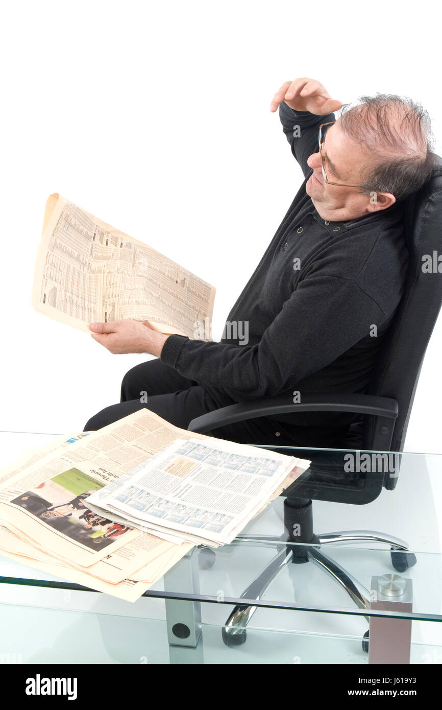 senior reading newspaper Stock Photo - Alamy