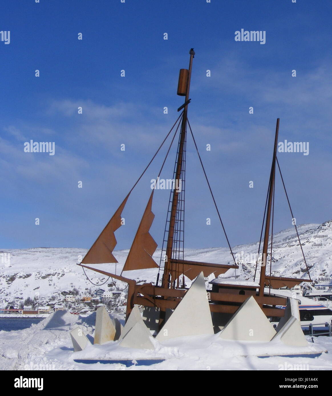 ship in the arctic ocean Stock Photo - Alamy