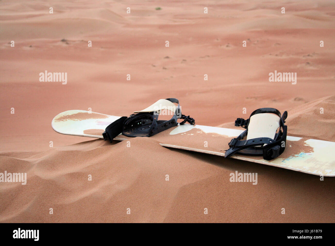 drive desert wasteland snowboard ferries sands sand drive sport sports ...