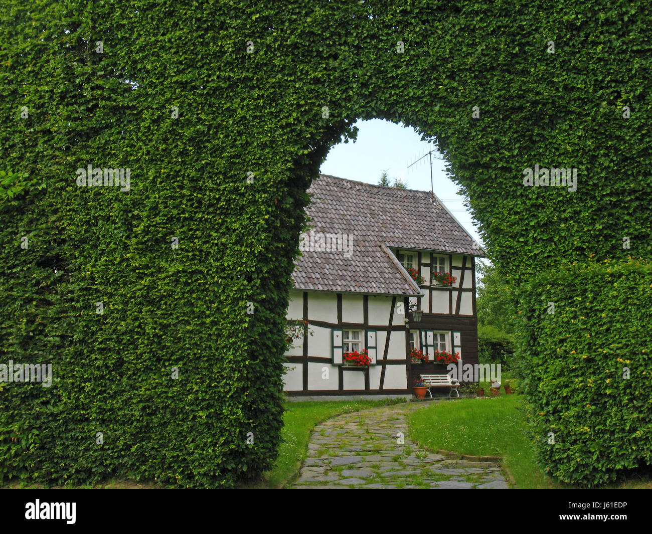 house building home dwelling house residential building entrance ...