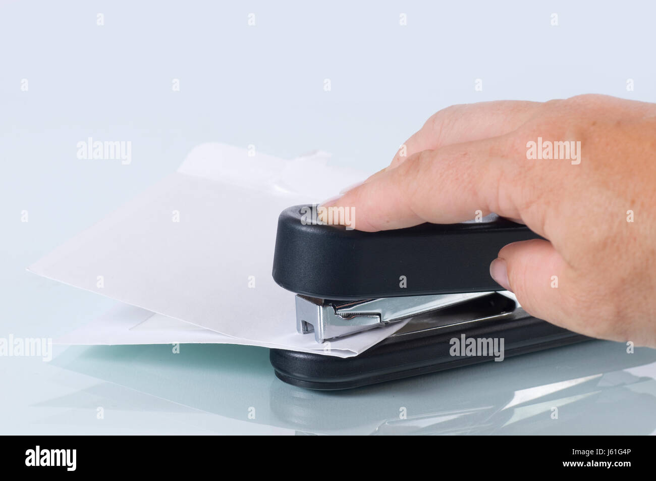 Tacking hi-res stock photography and images - Alamy