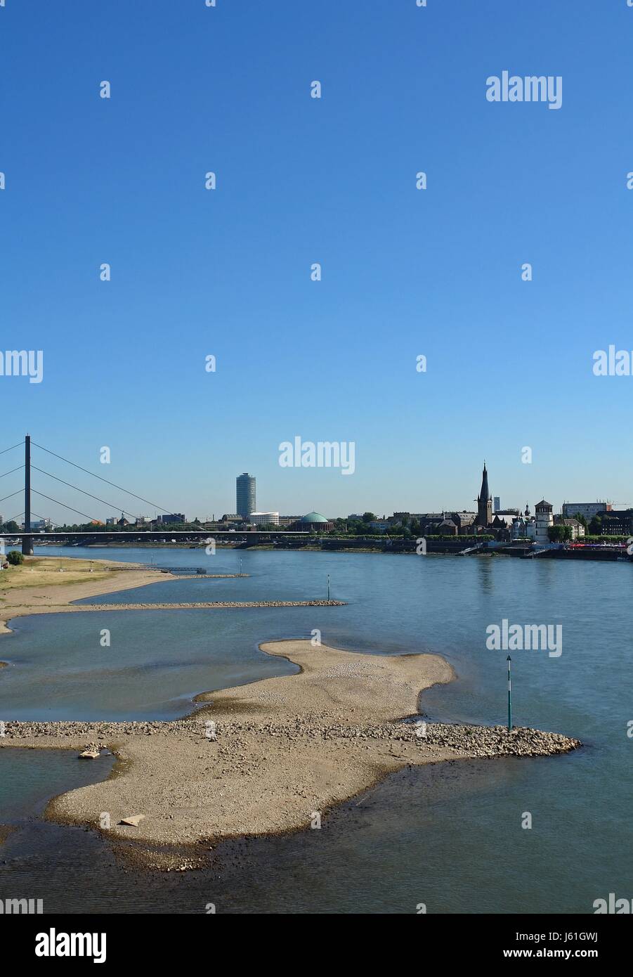 low water level Stock Photo - Alamy