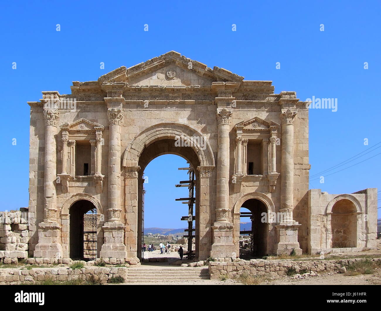 arc arcs stone antique arc pillar jordan three excavation scaffold ...