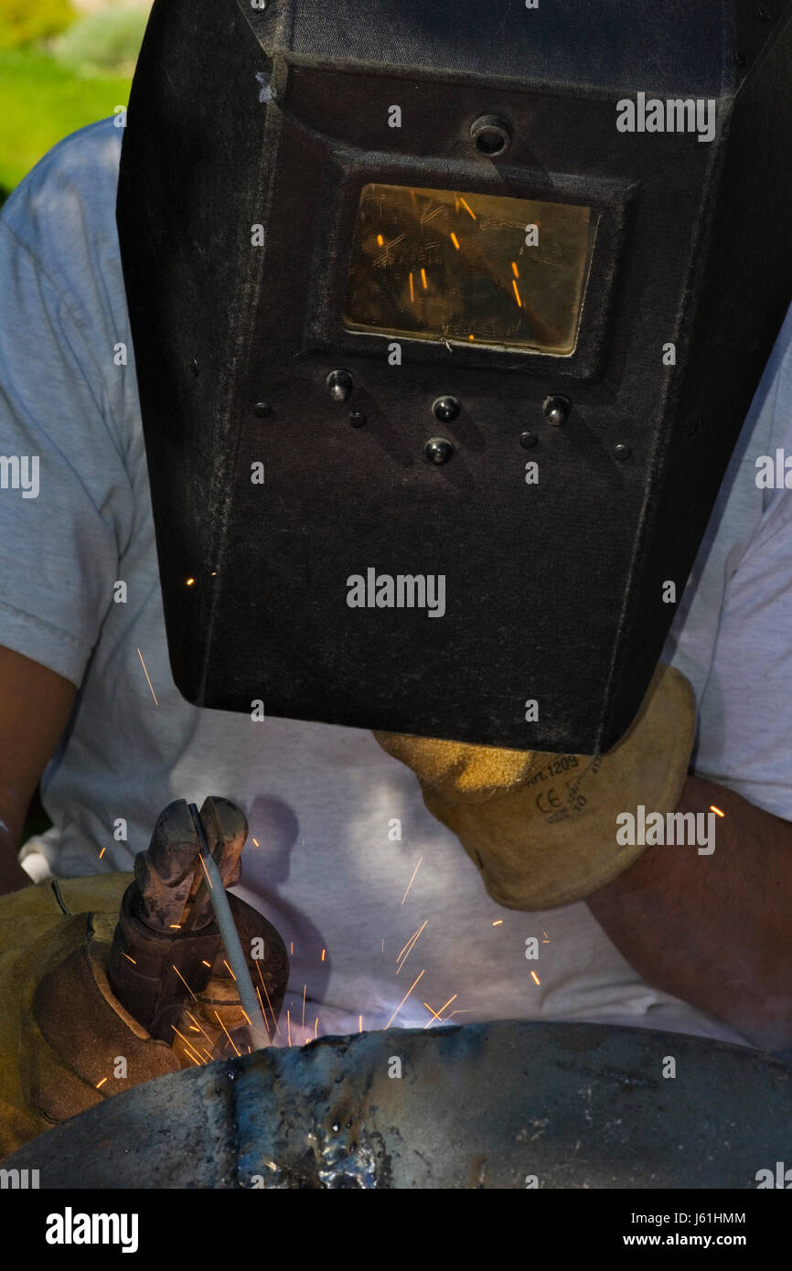 Welding hand screen hi-res stock photography and images - Alamy
