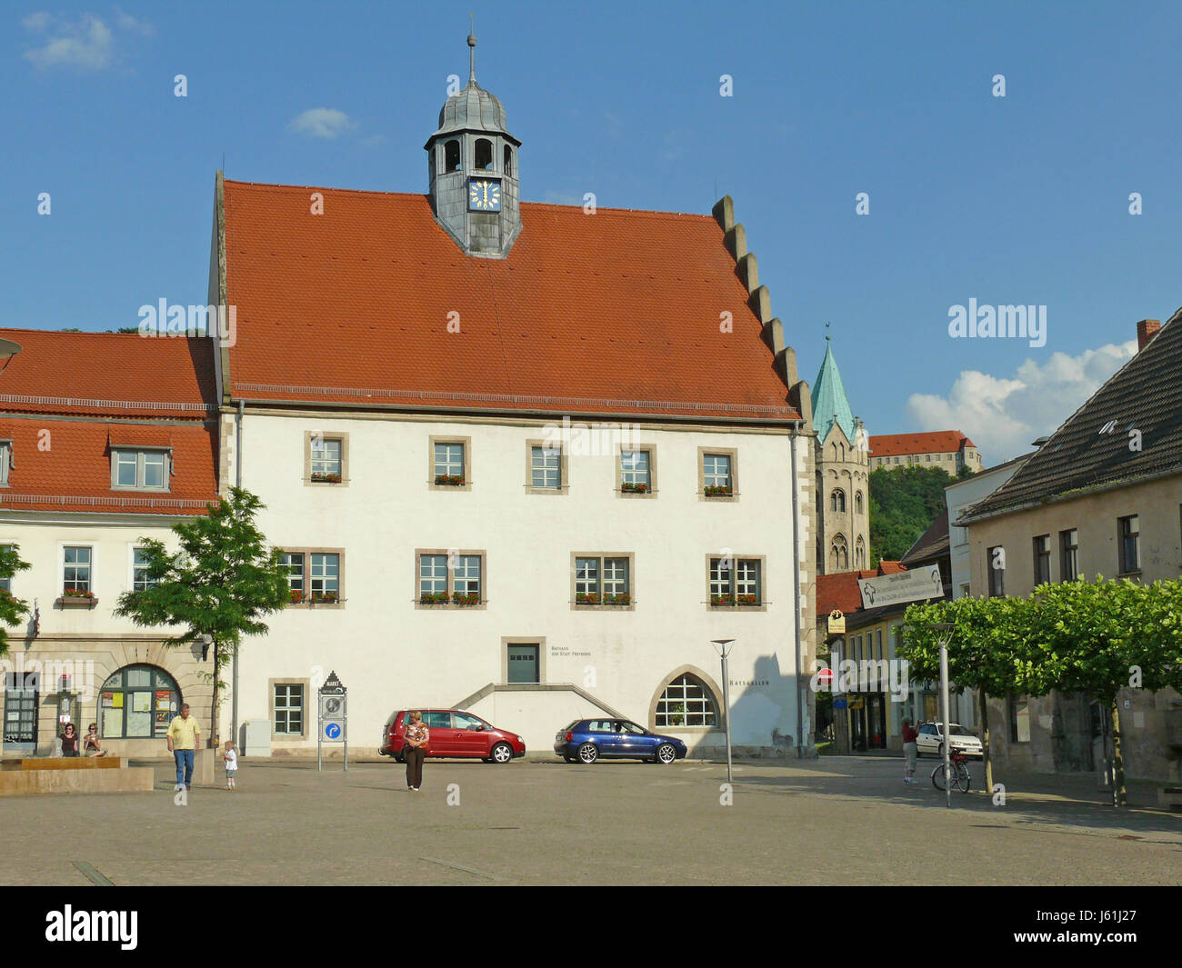 town hall style of construction architecture architectural style weekly ...
