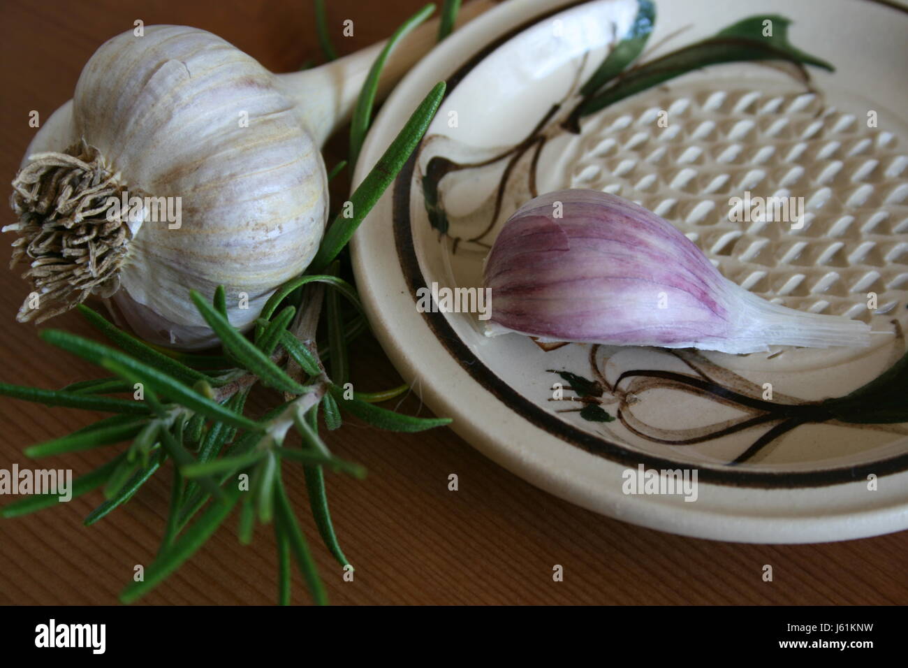 toe rasp garlic clove of garlic rosemary gratulatgrater spice condiment ...