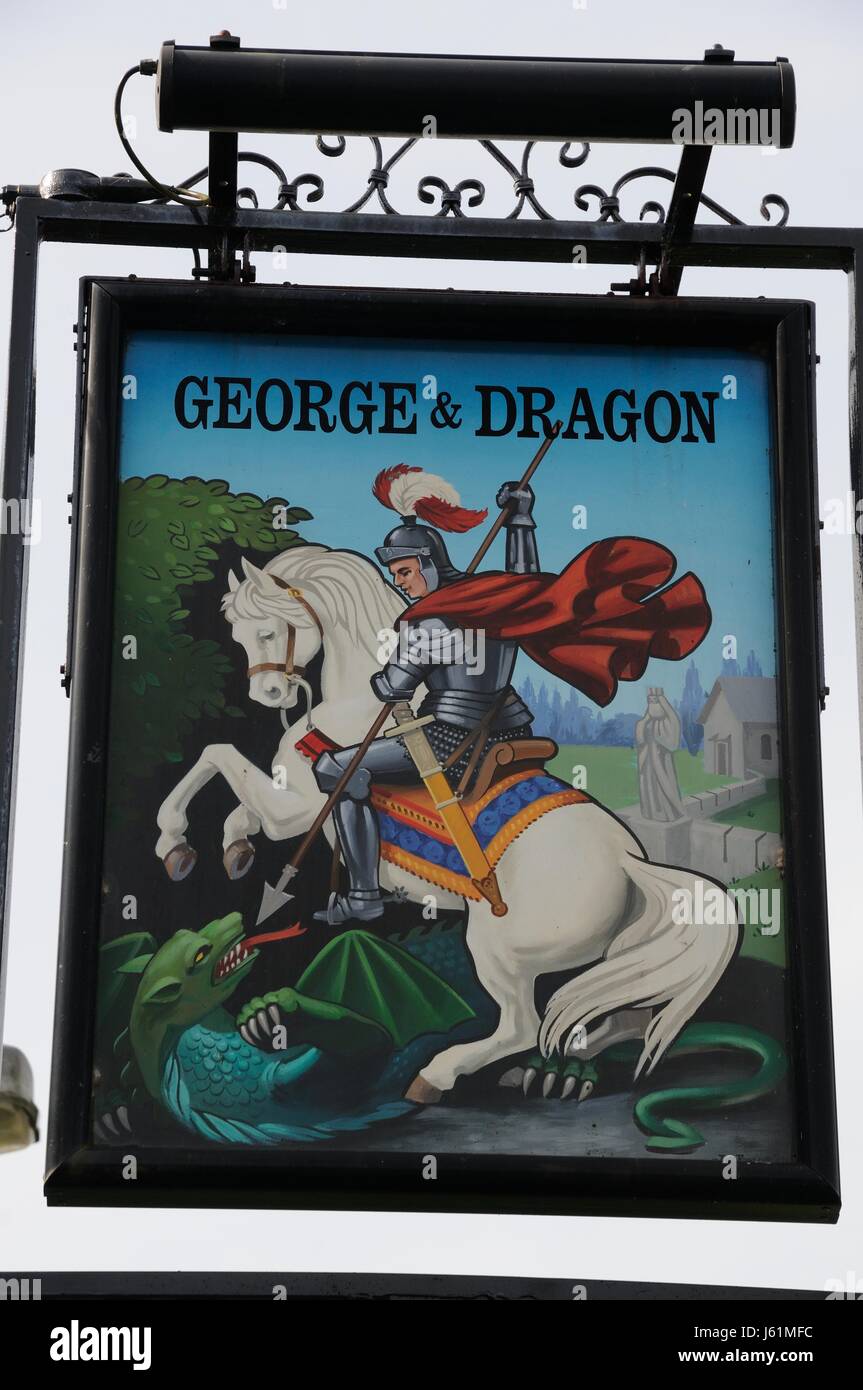 Inn sign george dragon inn hi-res stock photography and images - Alamy