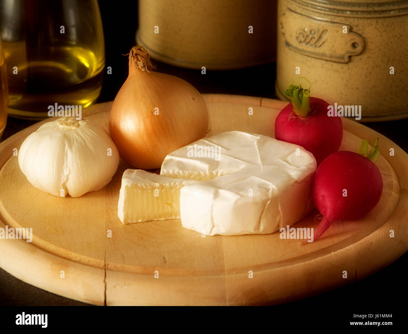 spice cheese garlic onions food aliment spice closeup refreshment ...